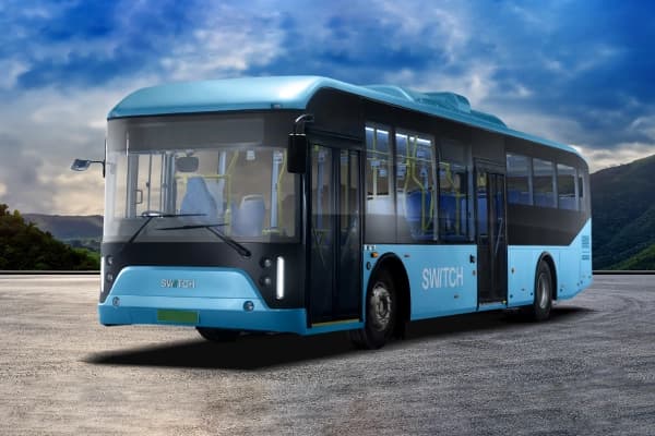 New Buses in India 2025 | New Buses Price in India - CMV360