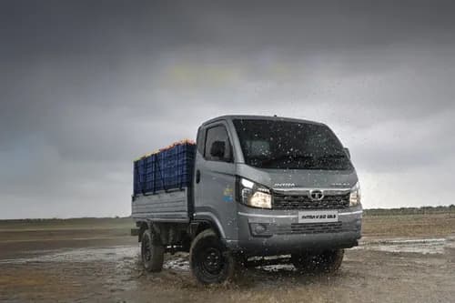 Tata Intra V50 Gold LX Price, Specifications and Offers